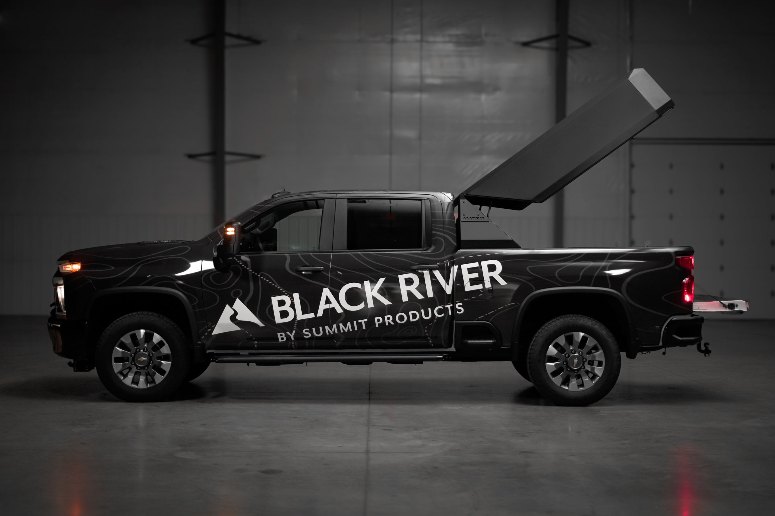 Matrix GT Truck Topper | Modern Truck Topper – Black River