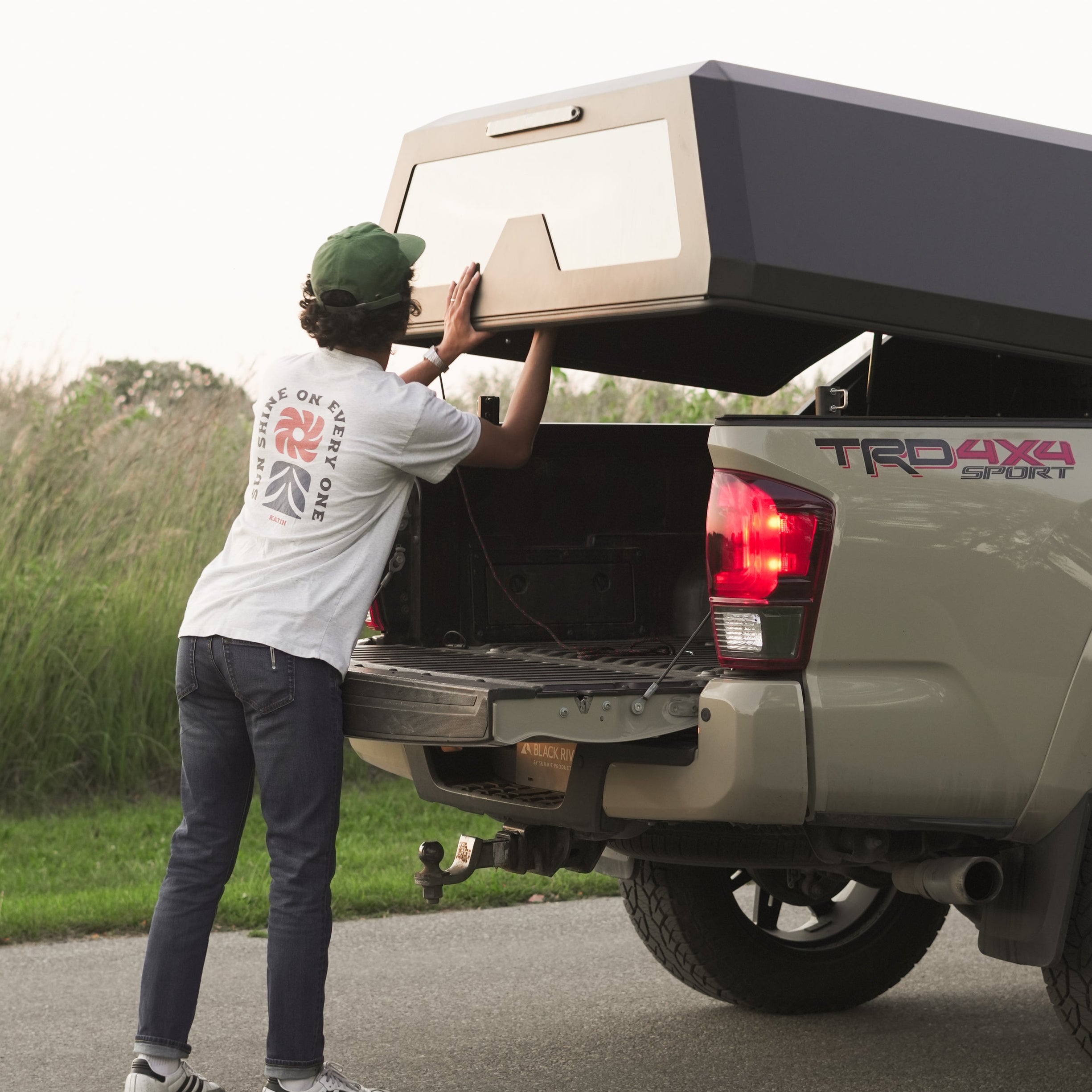 Matrix GT Truck Topper – Full Bed Access Without Compromise | Black River